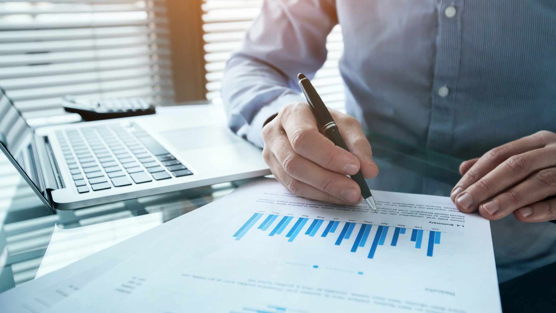 Sales Performance Analytics: Guide to Revenue Intelligence - Fullcast